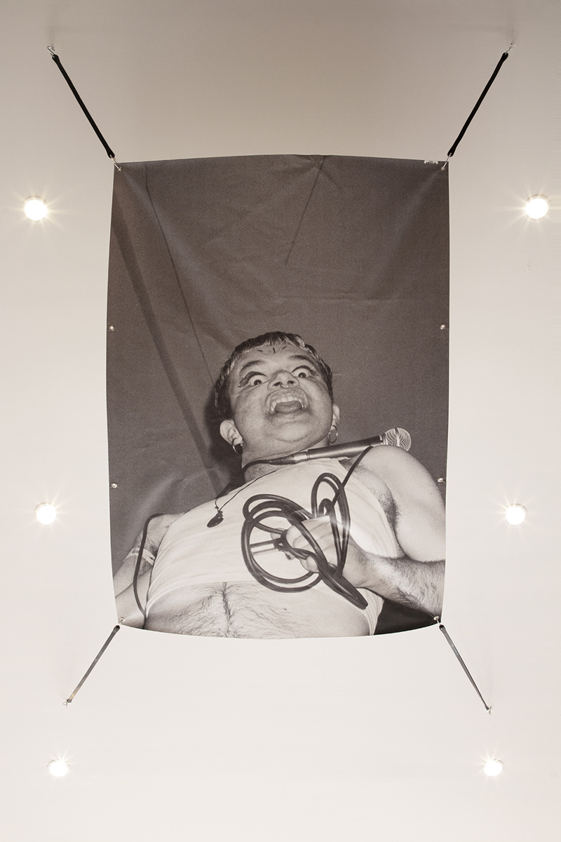 Sean Miles and Bon Mott - Bon Mott