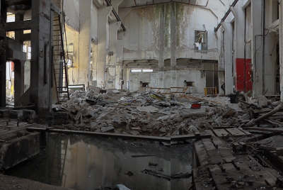 topos - scan space #11 - Factory, 2016 - vickybetsou