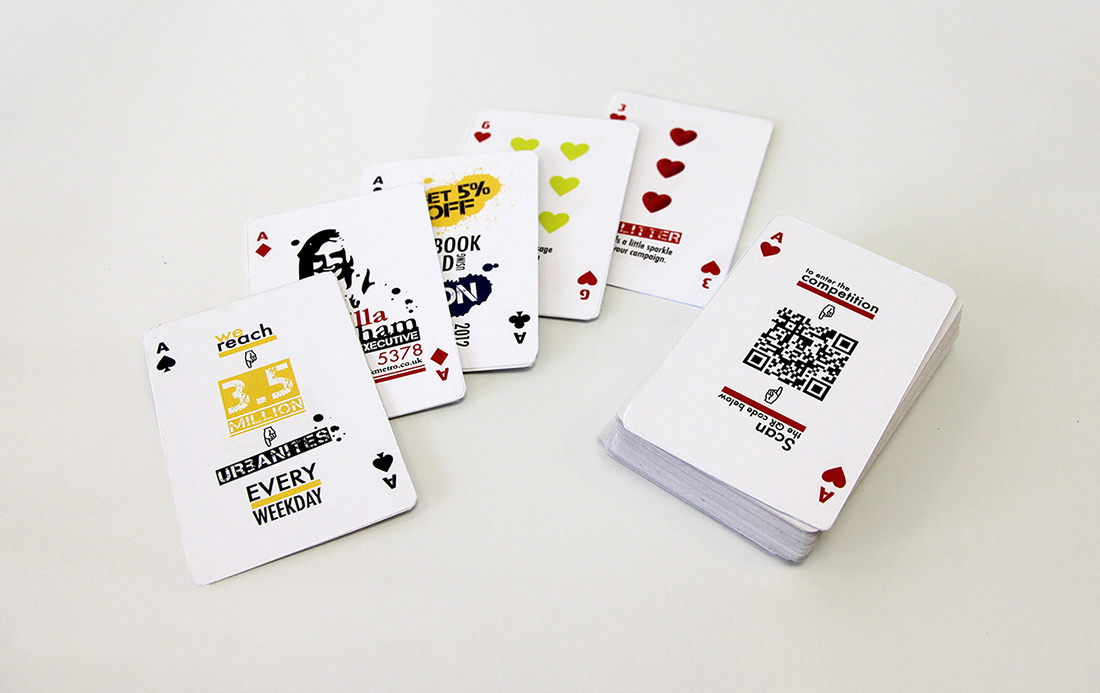 Metro newspaper playing cards - Design and Tea - Julieta Molina's portfolio