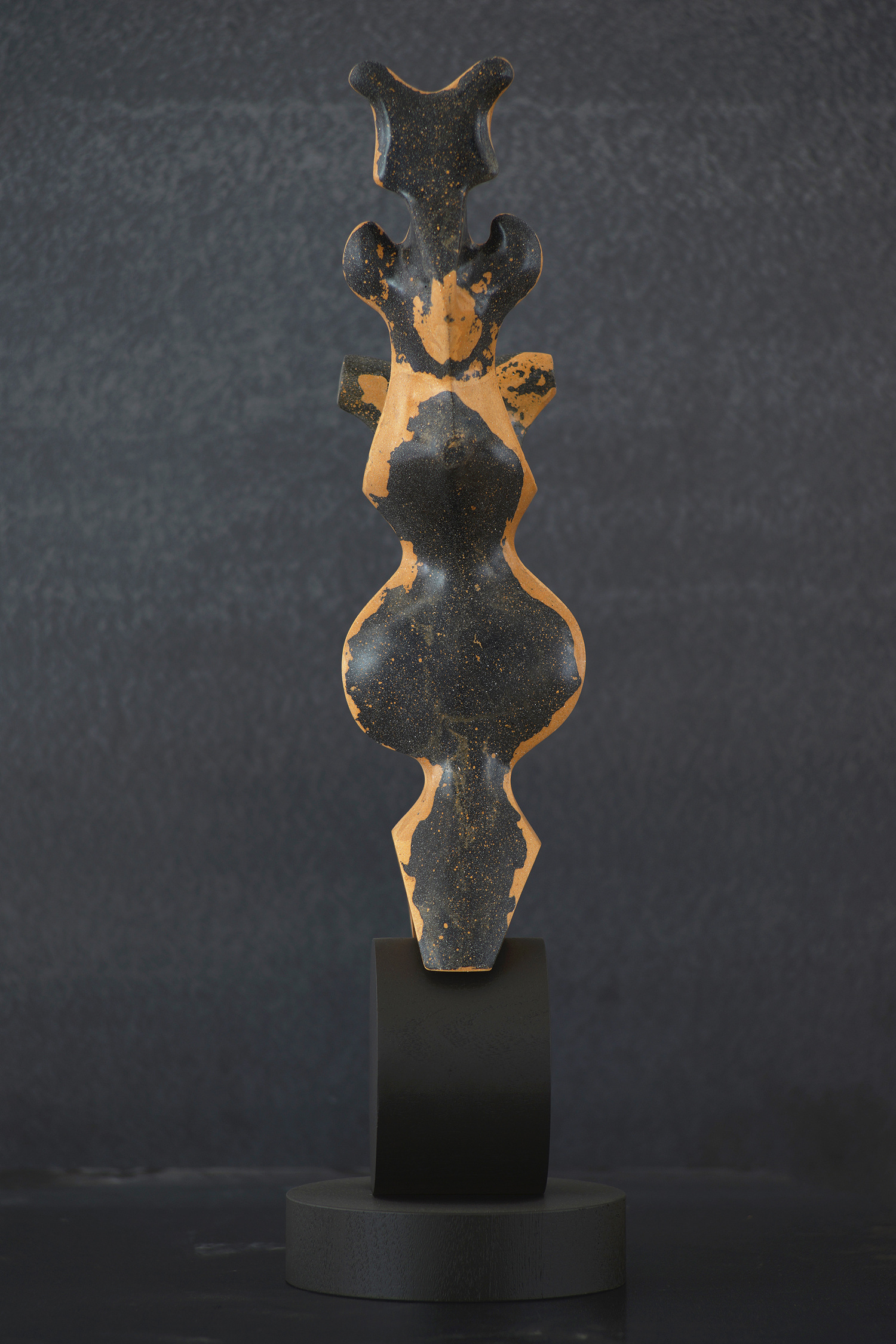 2023 SOURCE KEEPER - pavlina kvita works