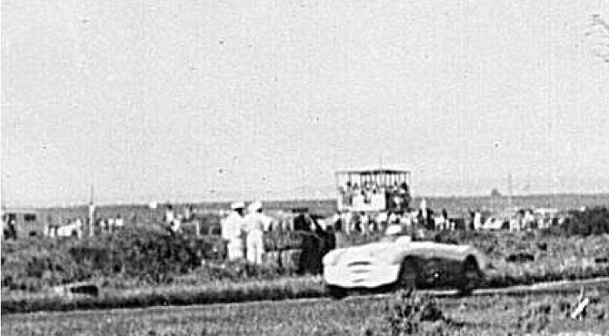 Jim Goldfinch 1958 - Austin Healey 100S