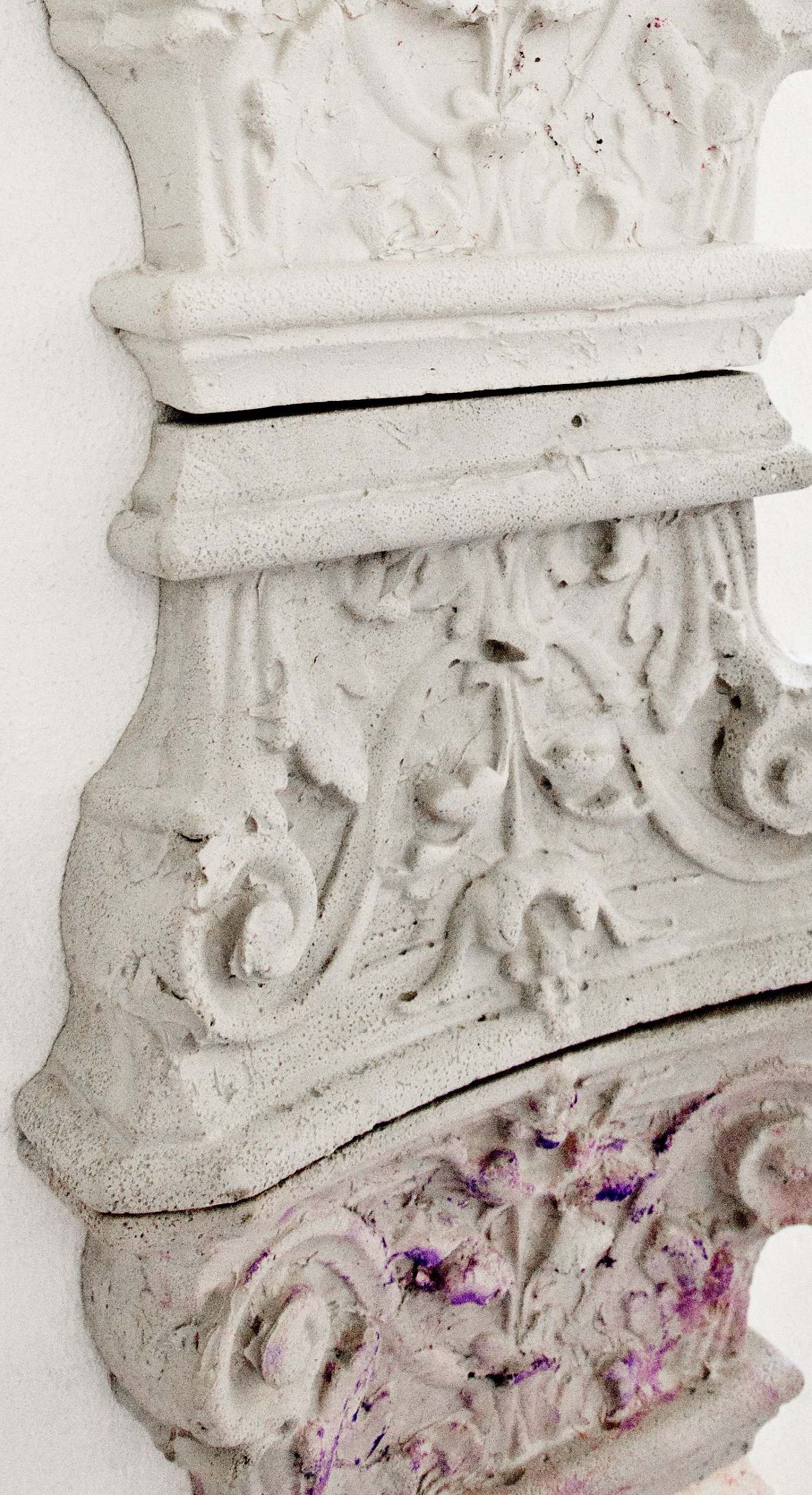 Column of Styrofoam | Vanitas 2016 - Lisa Kottkamp