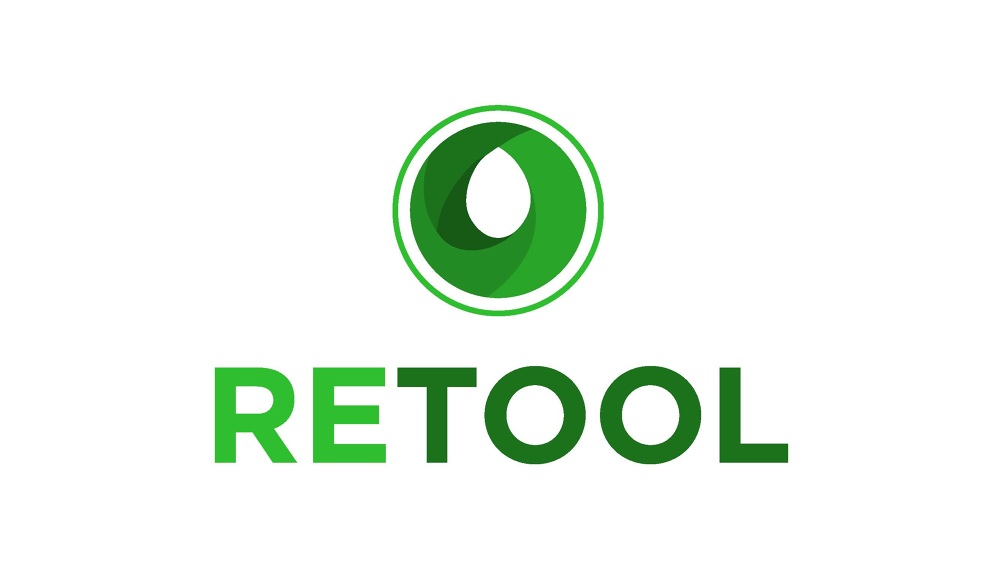 RETOOL Logo Design - bethanyfuchigami