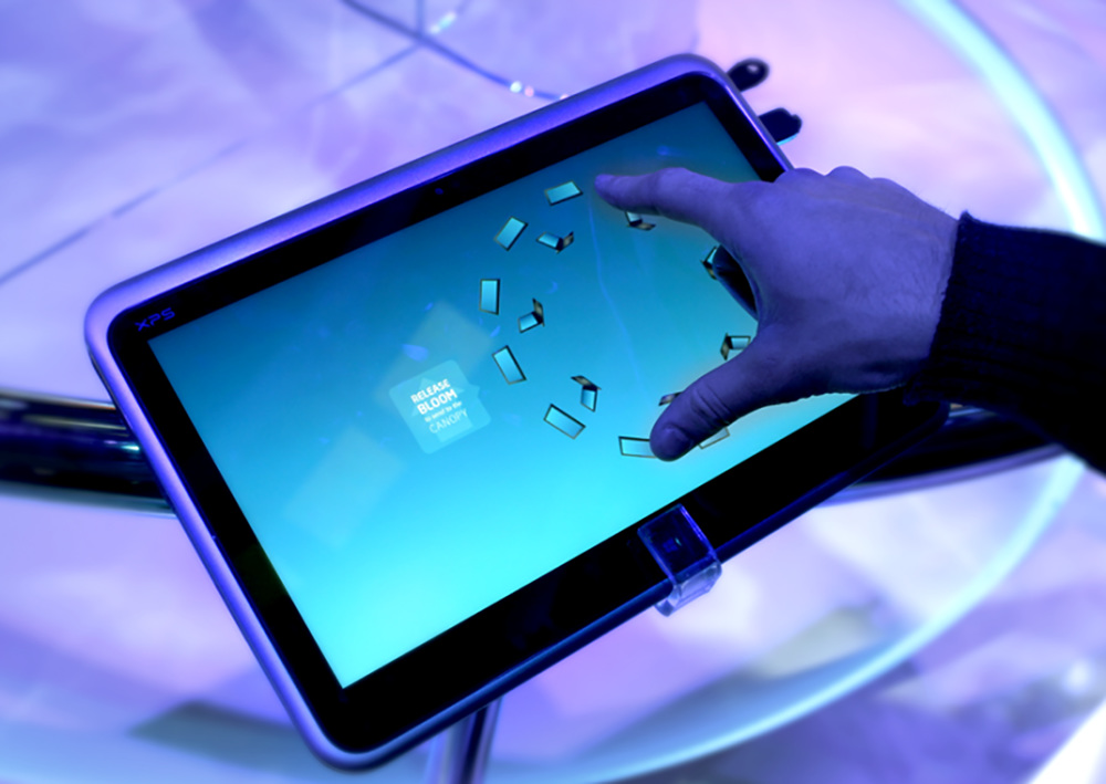 Intel CES Tree - Lucas Vickers