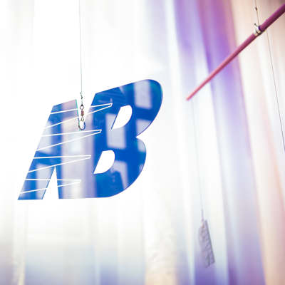 NEW BALANCE - ALWAYS IN BETA - Neulant van Exel