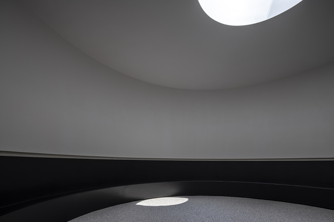 D-SCAPE - www.KIWOONG HONG.com