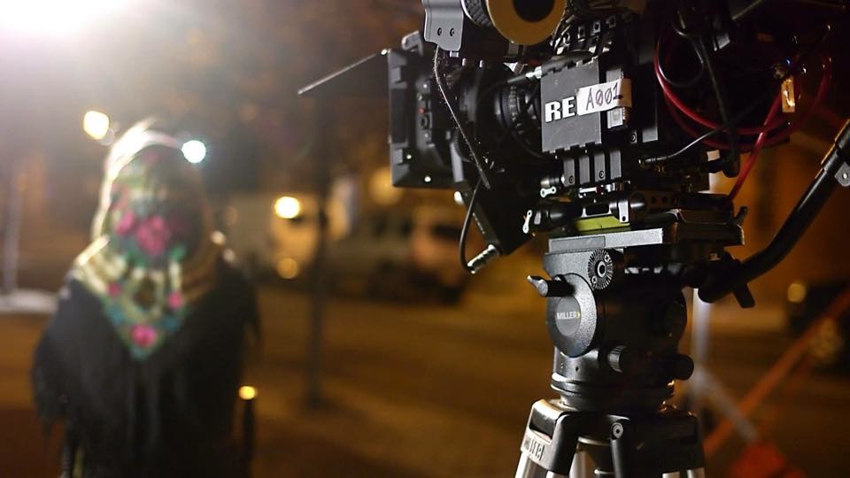 Set Photography - Benjamin B. Neate