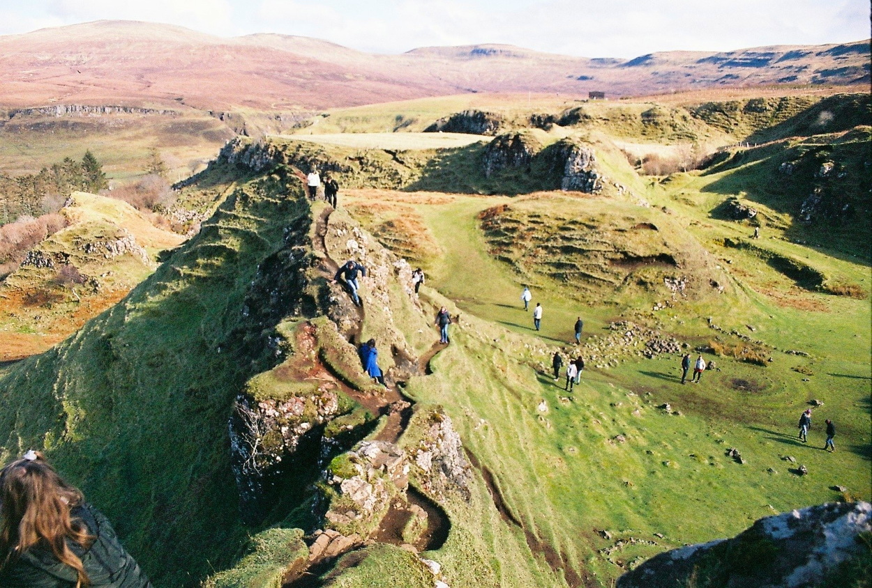 THE HIGHLAND & ISLE OF SKYE