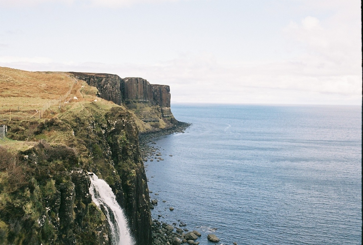 THE HIGHLAND & ISLE OF SKYE