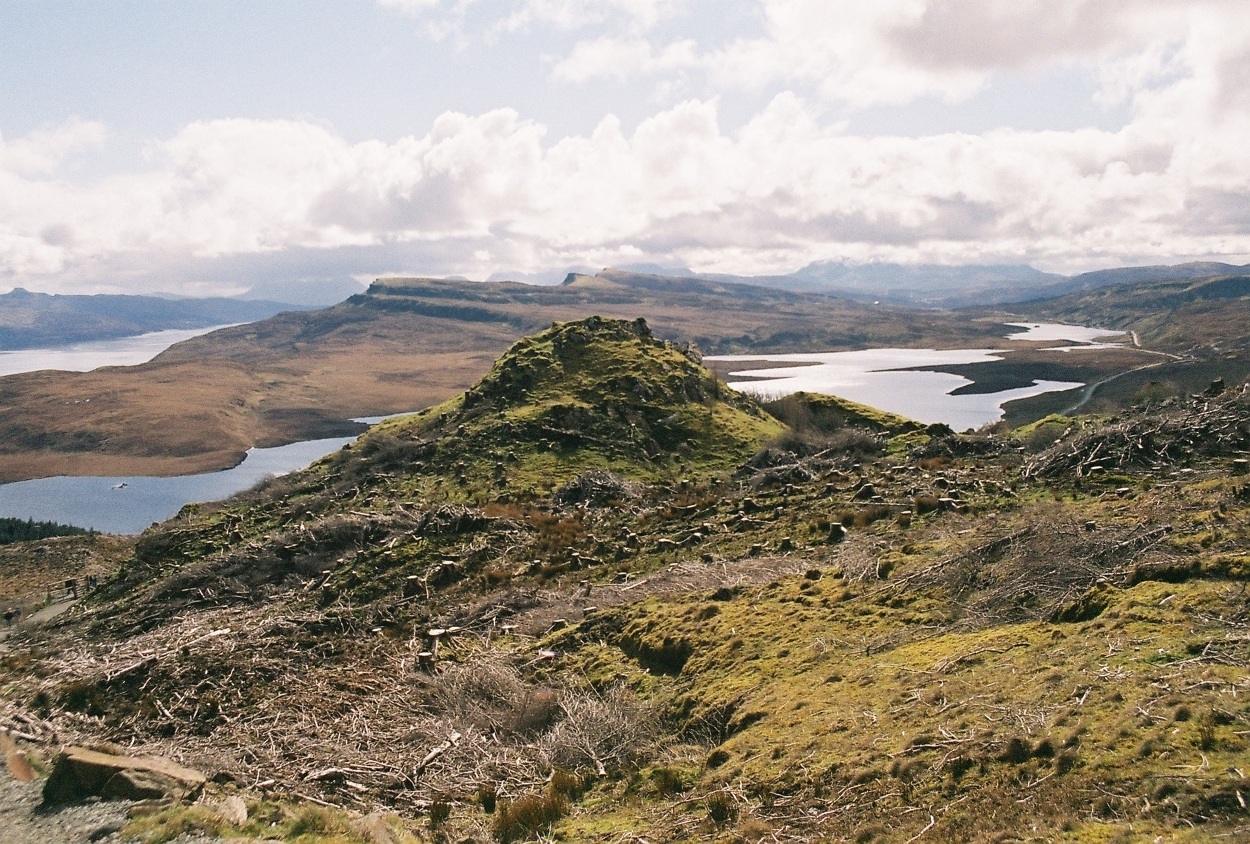 THE HIGHLAND & ISLE OF SKYE
