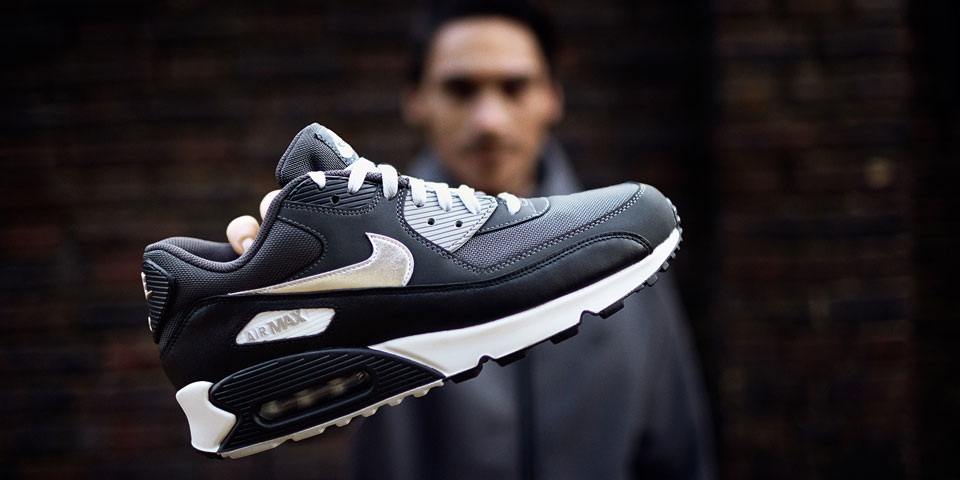 Rule The Holidays - Nike Sneaker Special - Alex Hoban