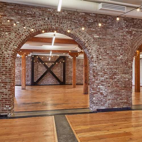 Irving Street Studio - Jonathan Lundstrom