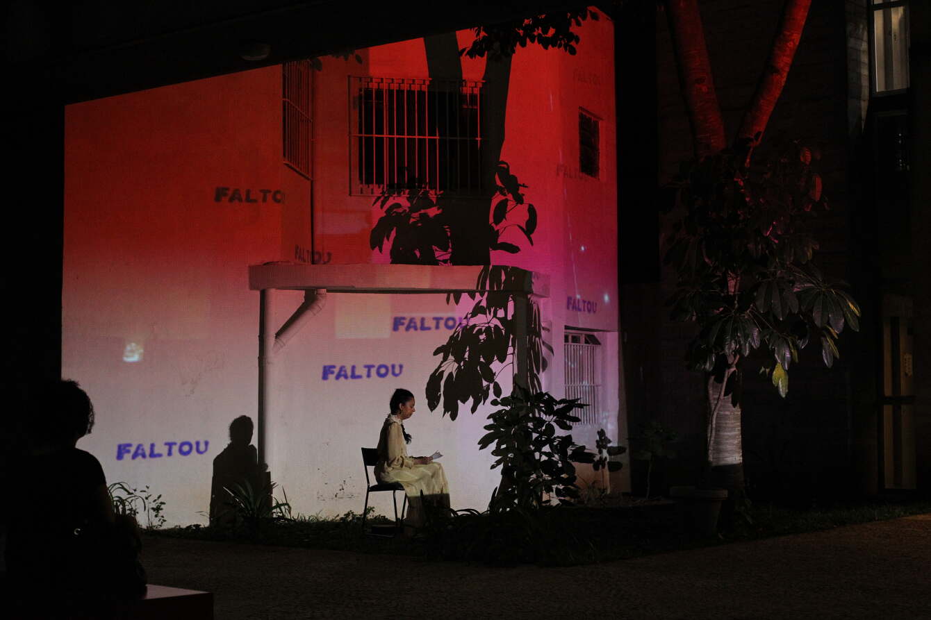 A água é uma máquina do tempo / Water is a time machine - Aline Motta