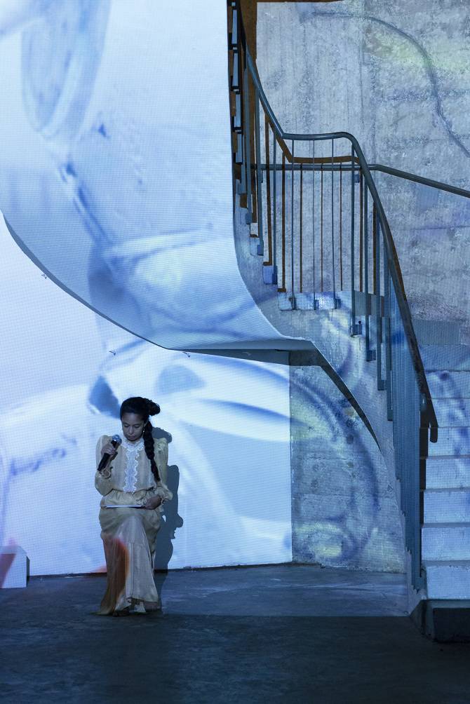 A água é uma máquina do tempo / Water is a time machine - Aline Motta