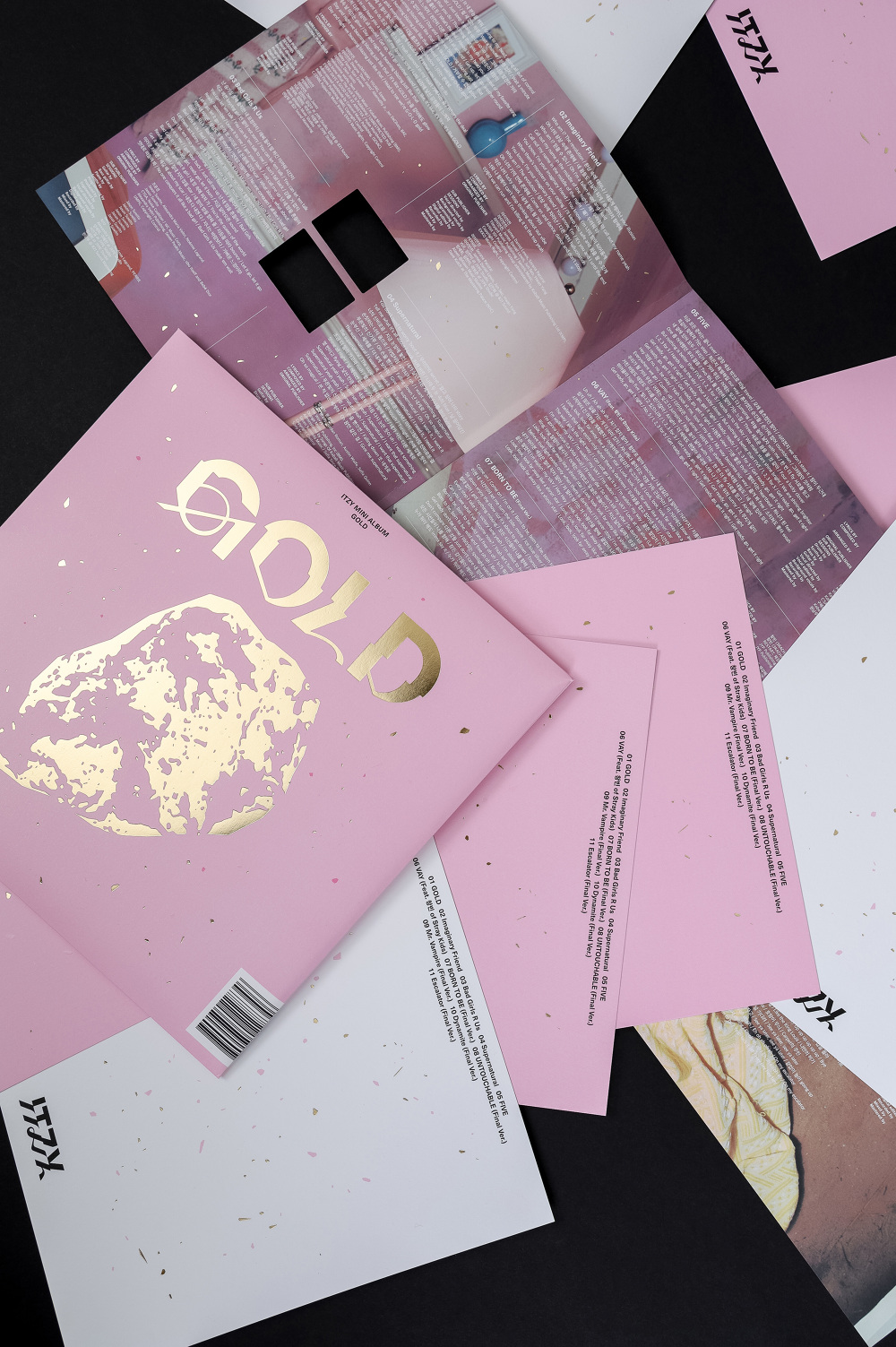 [ALBUM DESIGN] ITZY 'GOLD' special package - sparks edition