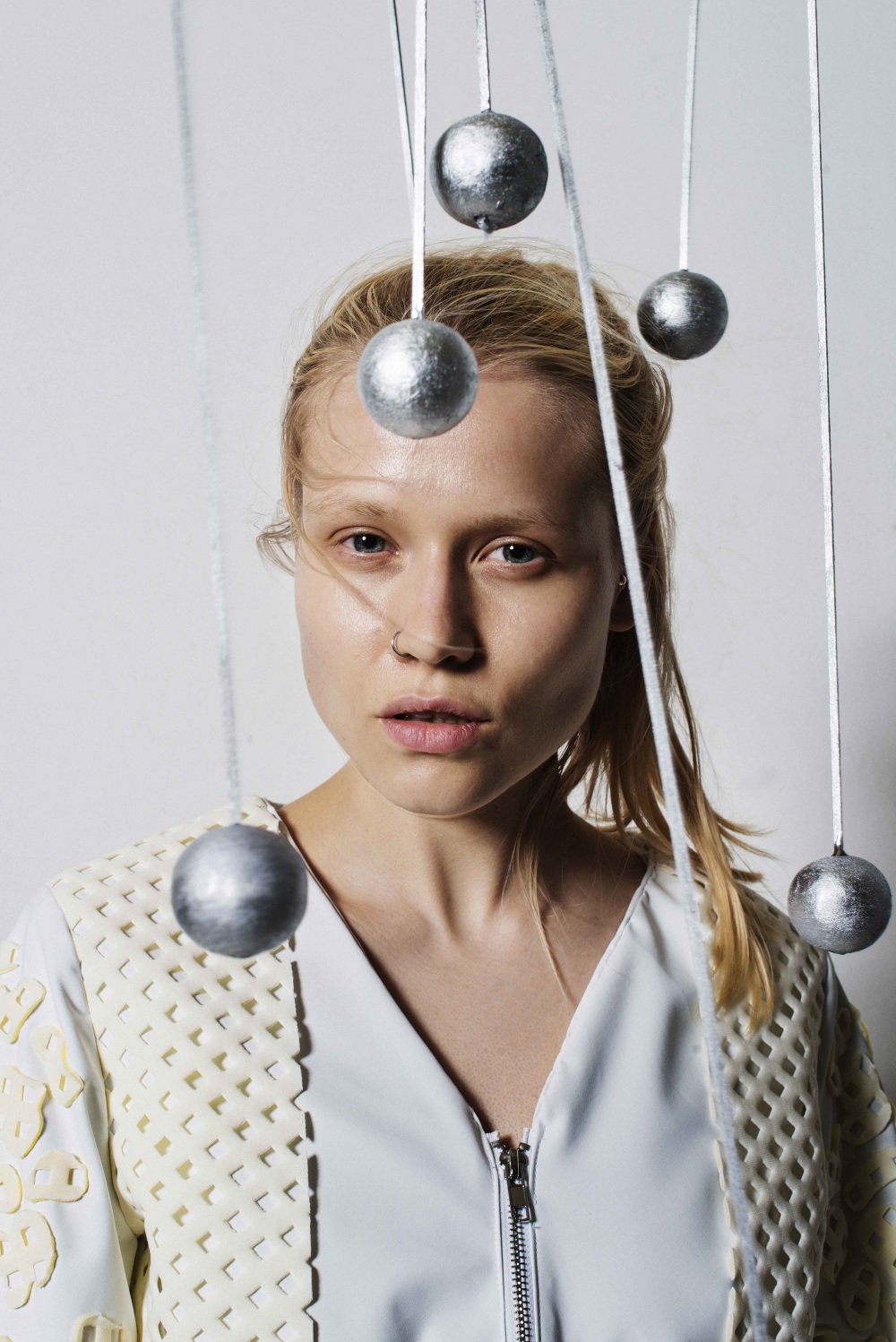 Elizabeth Choi SS16 - BALLBALLCHIU