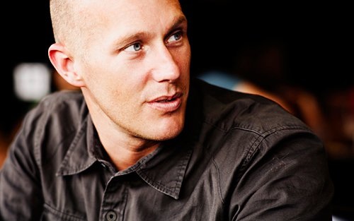 About Chris Karl - Chris Karl