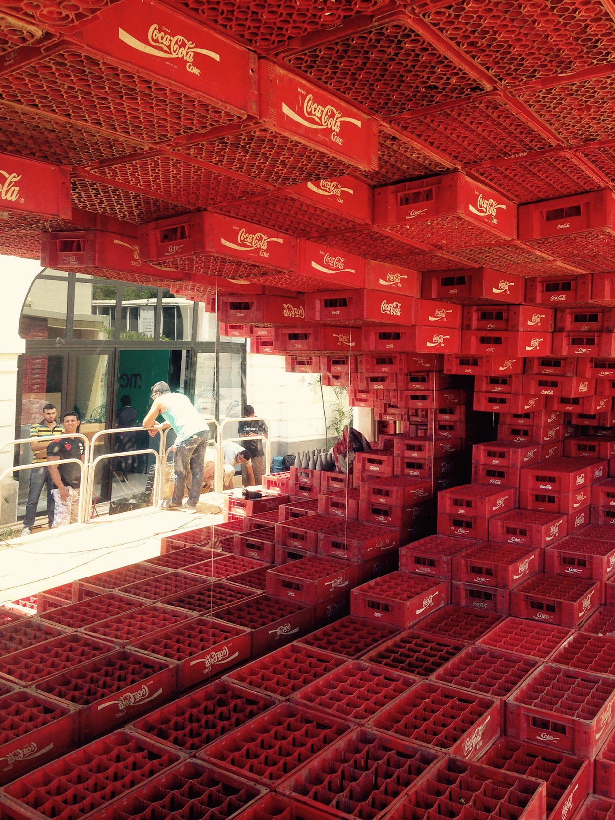 Pavilhão Coca-Cola - estudio chão