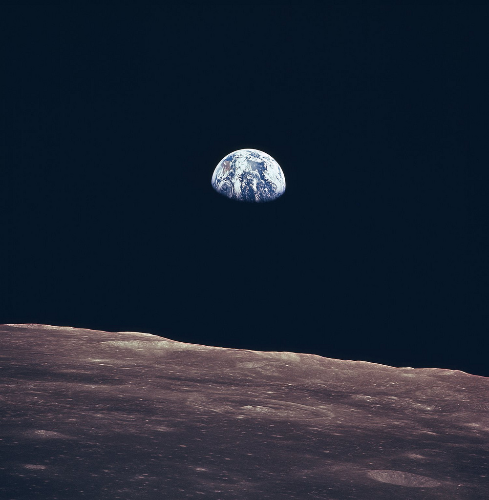 Earth Rise From Moon - Apollo 11 - example design