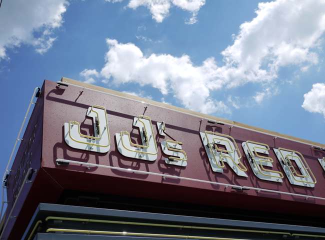 JJ's Red Hots - Matt Stevens