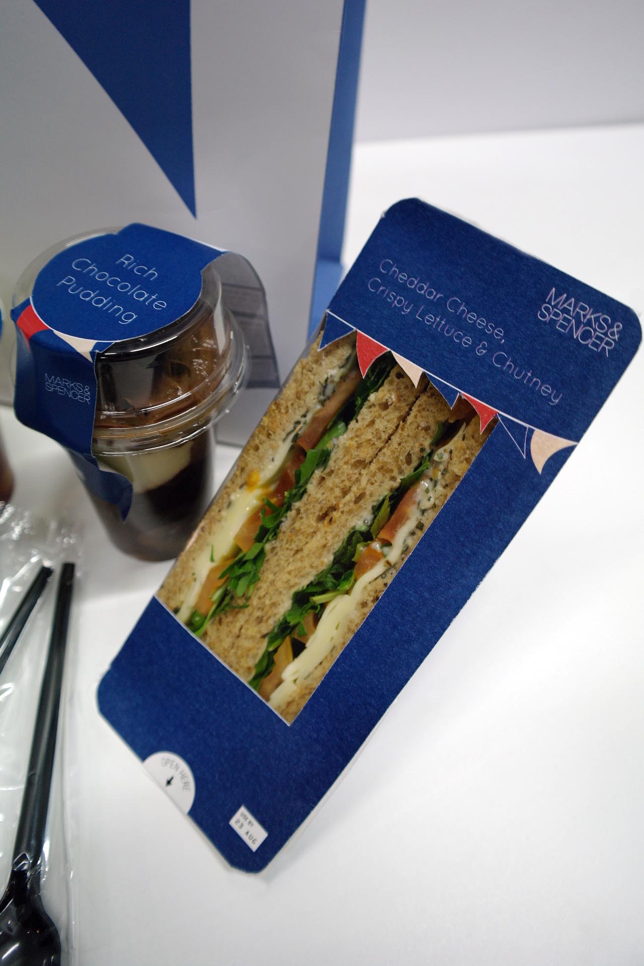 Picnic Packaging - Fleur Design