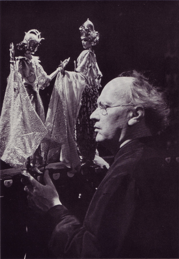 Master of Puppet Masters: Richard Teschner - 50 Watts