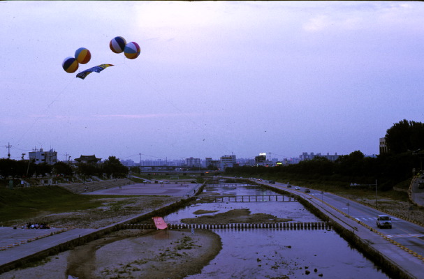 Connecting Chongju - titus