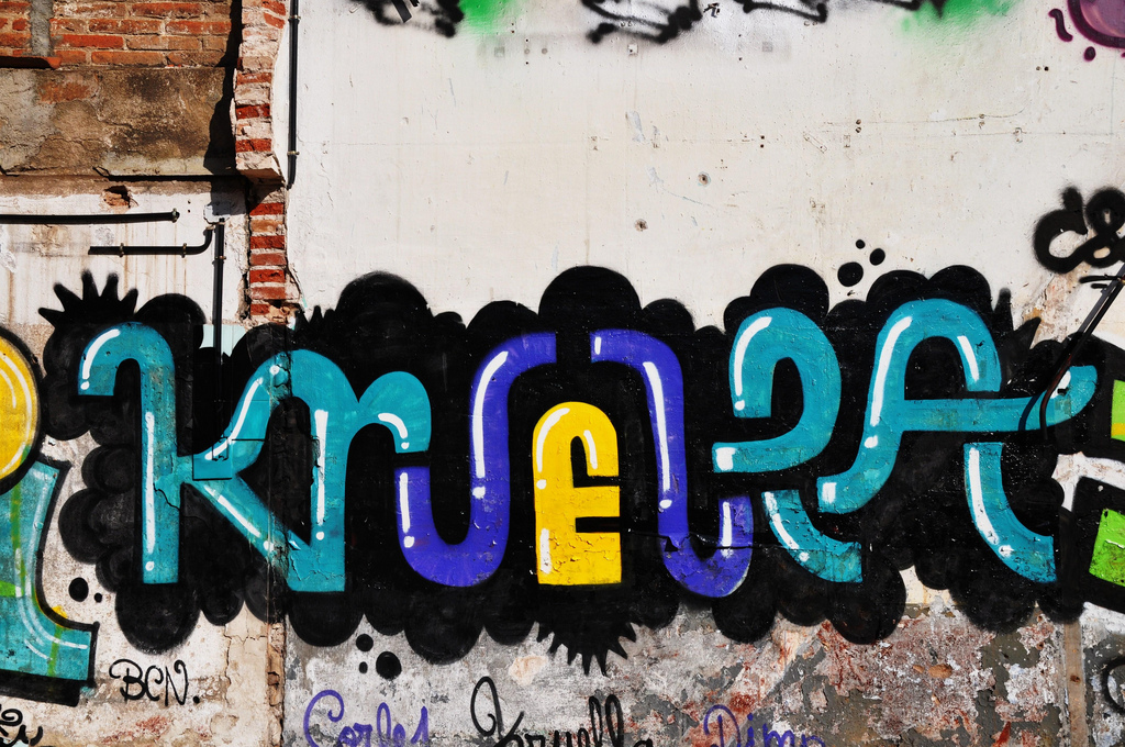 Walls - Kruella D'Enfer