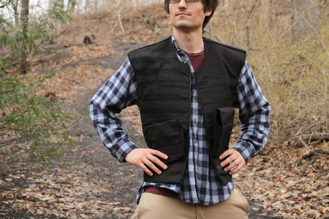 Scientific Field Vest - SURG Grant - Kaeo Helder - Industrial Designer