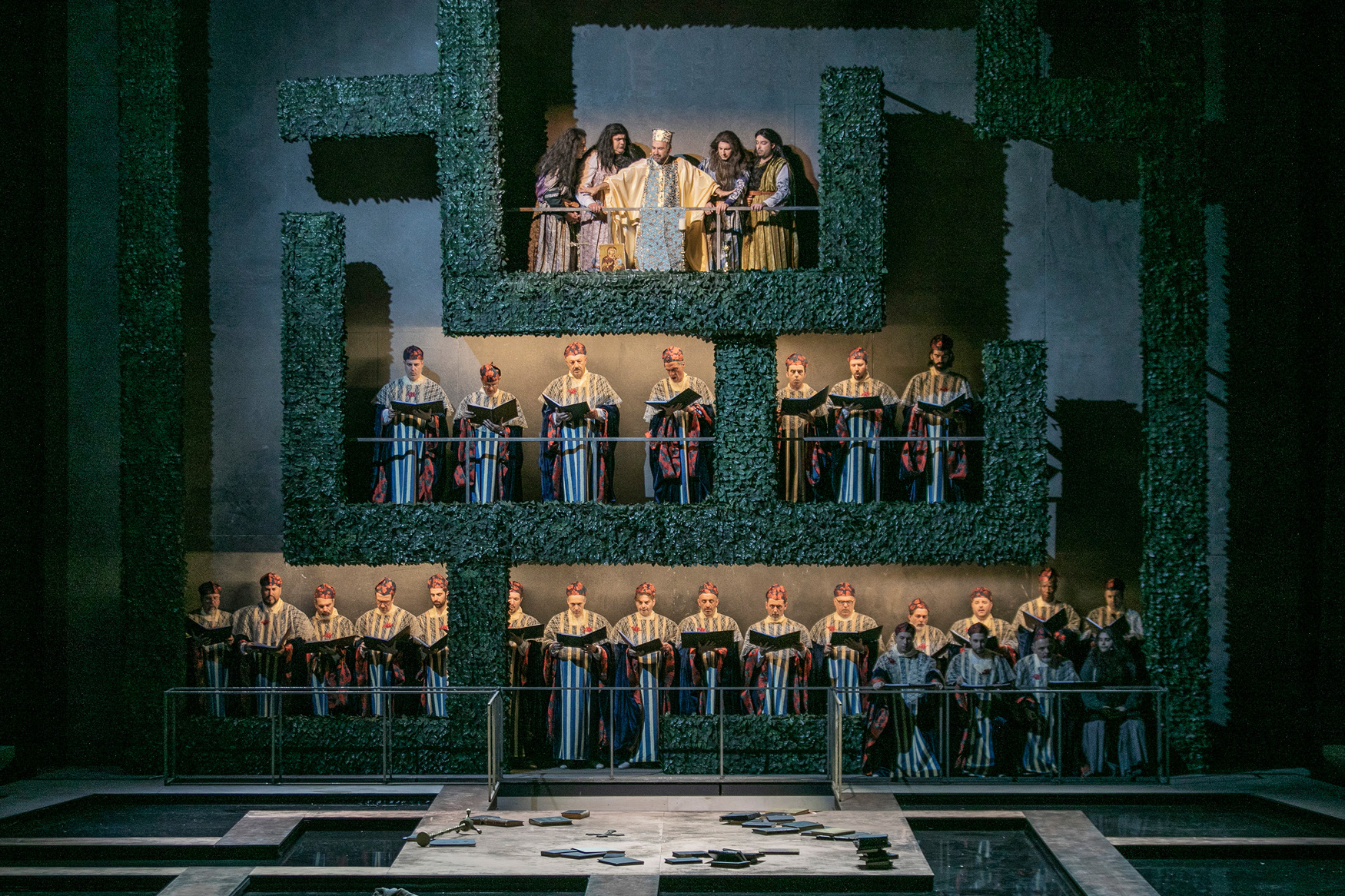 THE PAPESS JOANNE - flux-office