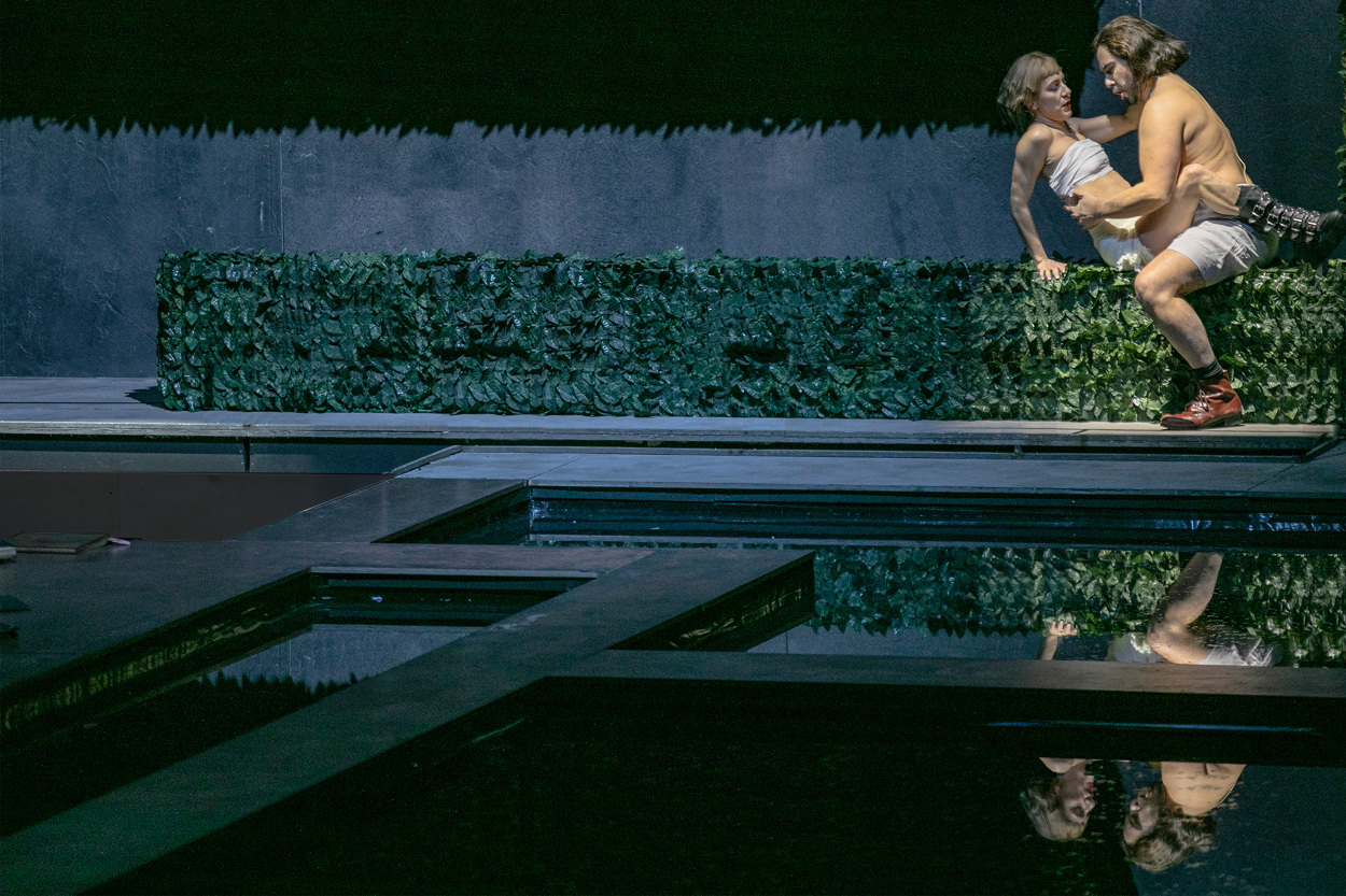 THE PAPESS JOANNE - flux-office