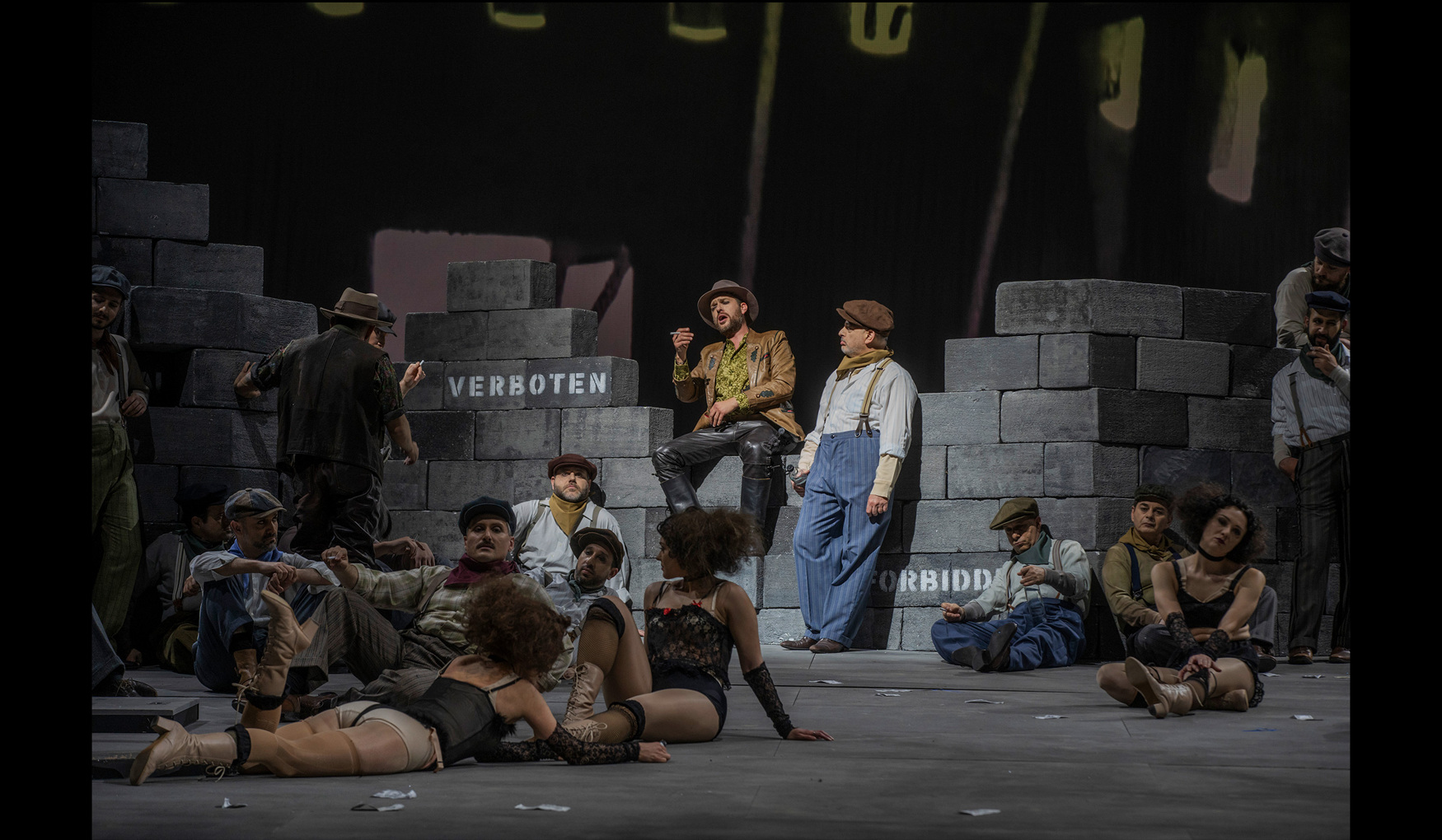 RISE AND FALL OF THE CITY OF MAHAGONNY - flux-office