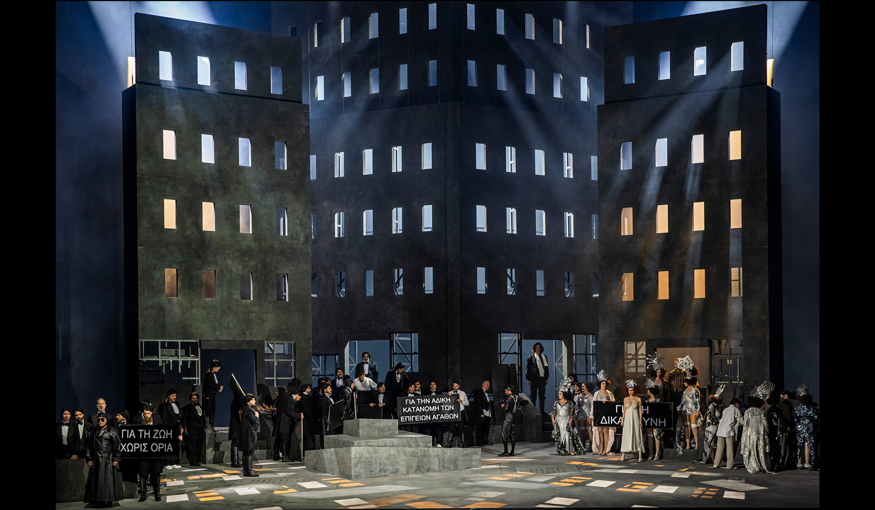 RISE AND FALL OF THE CITY OF MAHAGONNY - flux-office
