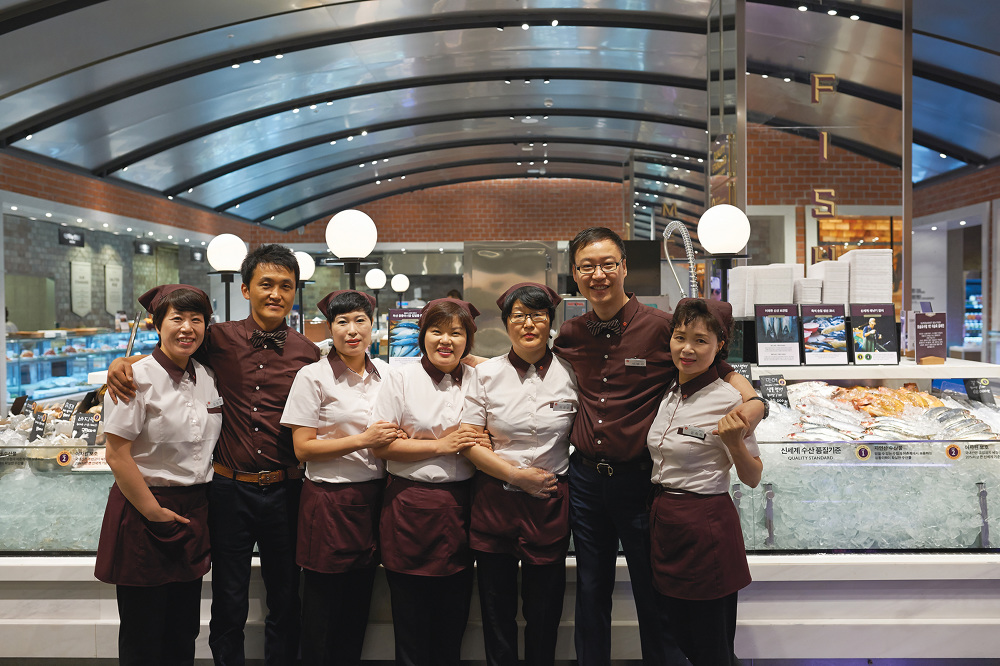 SHINSEGAE FOOD MARKET - DESIGNER BAEK