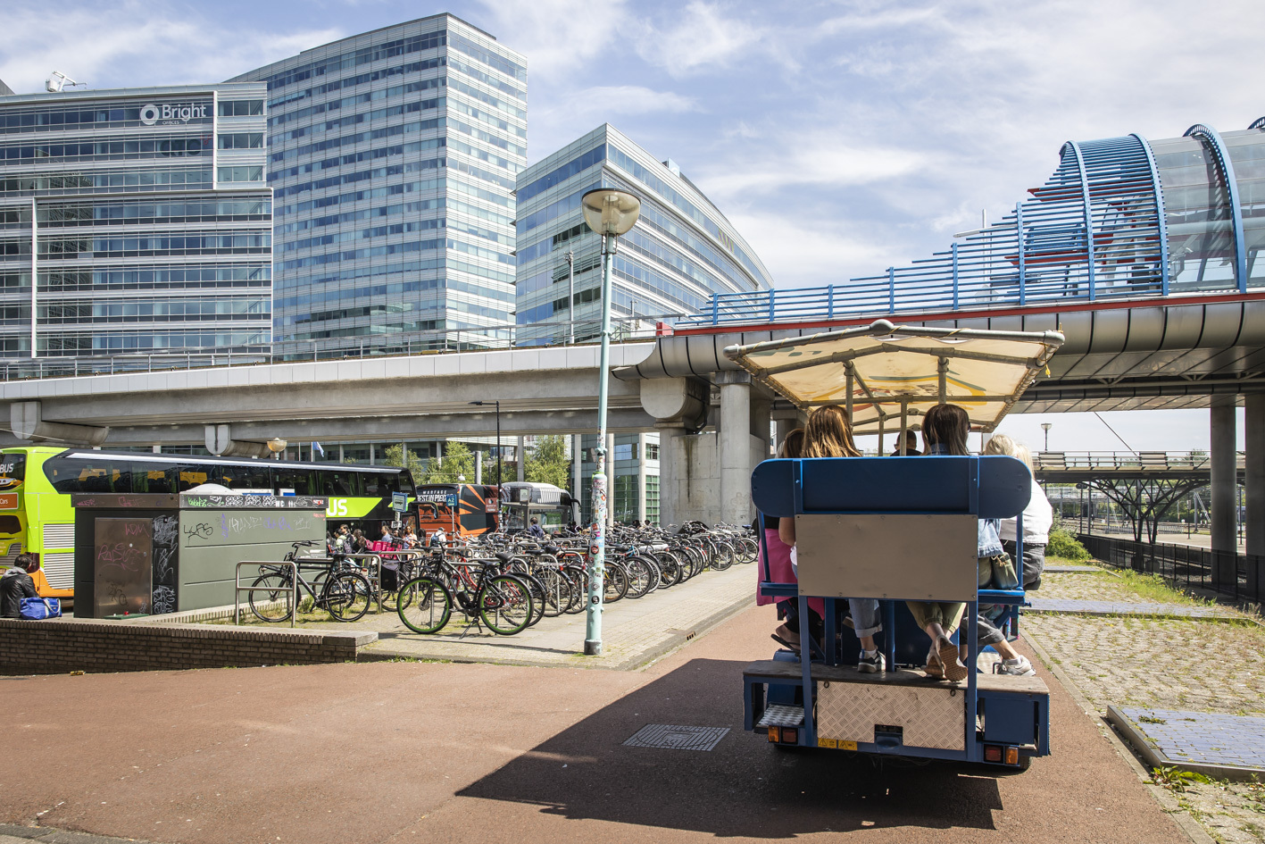 Op die fiets - www.dmolfotografie.nl