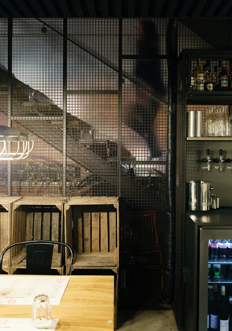 Claw resturant / Inside out Architects - Emanuelis Architectural ...