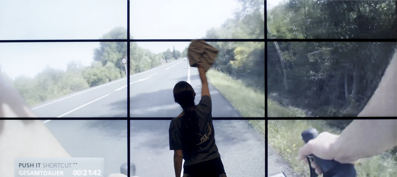 2021 The invisible cloth - PAULA ABALOS