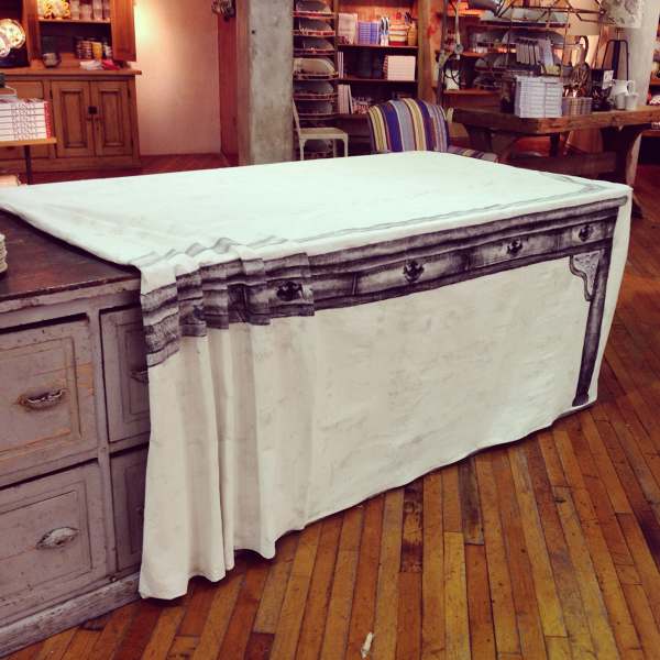 Reed van Bee Display & Visuals