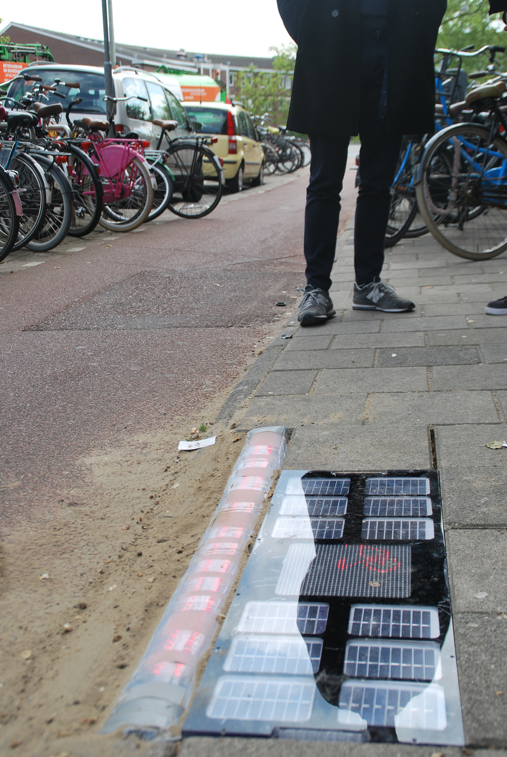 Interactive Street Tile - Citizen Data Lab