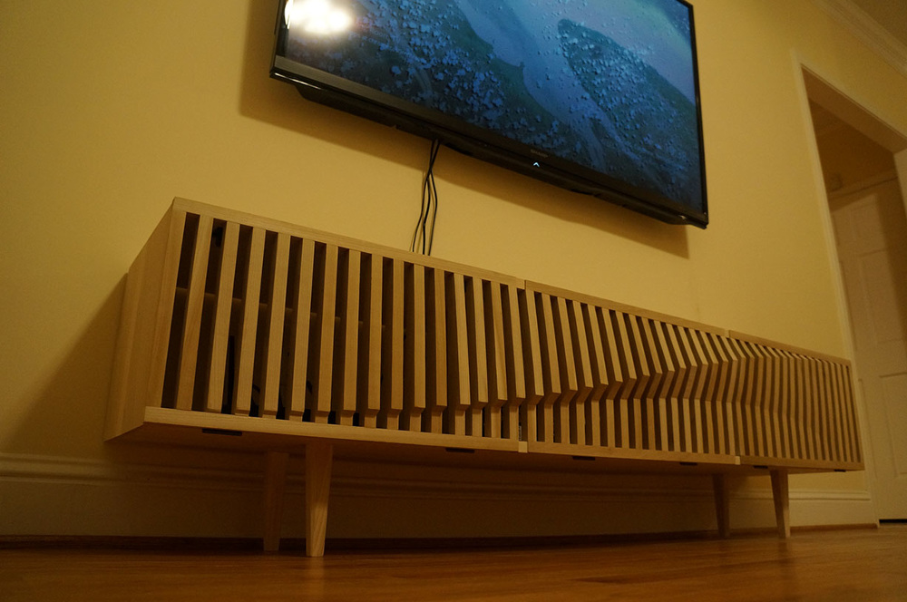 TV CONSOLE - Haldun Builds