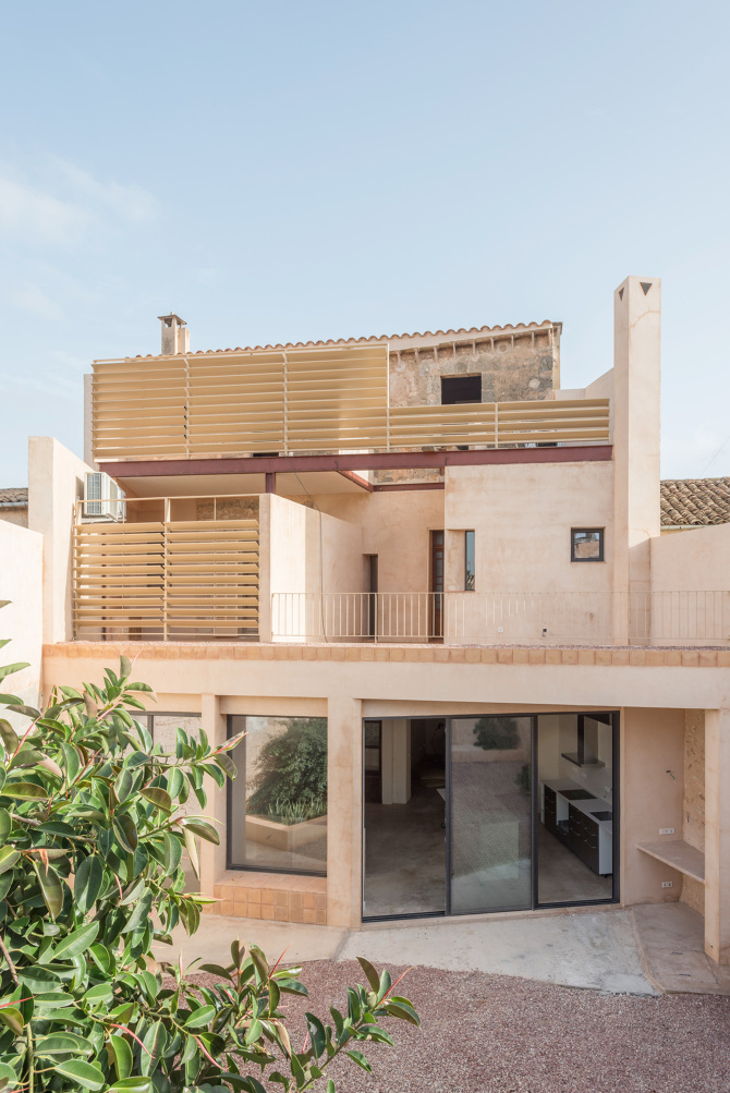 Ses cases des Pou Nou - bucarquitectura