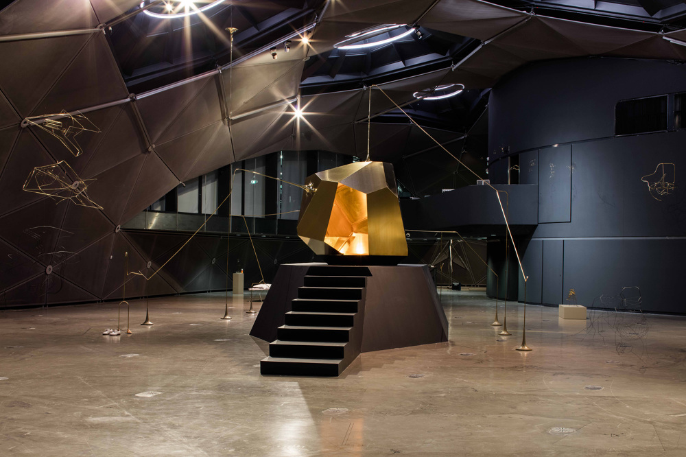 Constantin Luser. Musik zähmt die Bestie, Kunsthaus Graz, Space01 (2016 ...