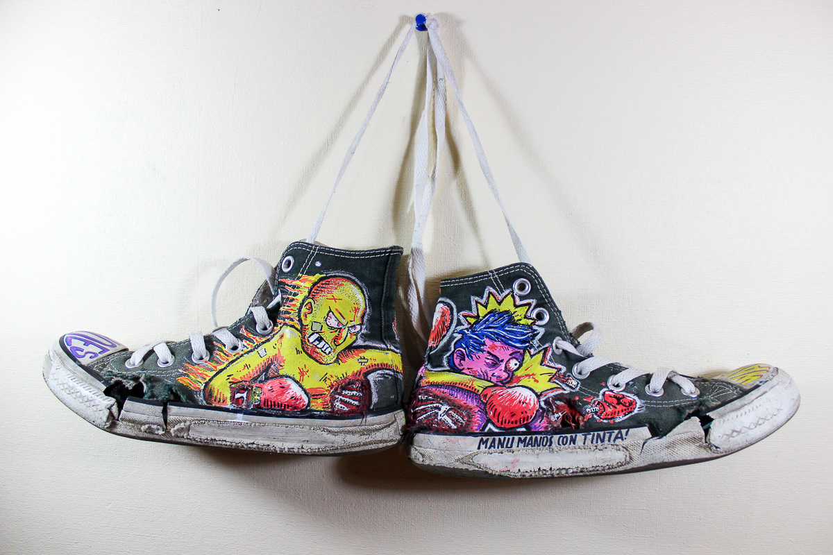 Converse "Warrior Shoes" - Manu Manos con Tinta