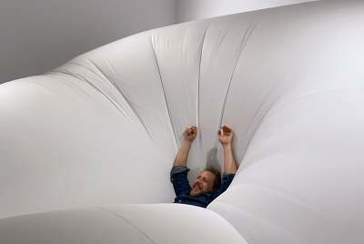 hincharse como (ll) - Anna Irina Russell