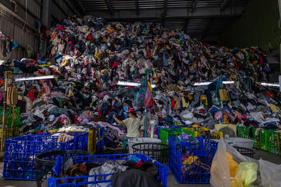 Taiwan Textile Recycling Factory Faces Challenge Decreasing Fabric ...