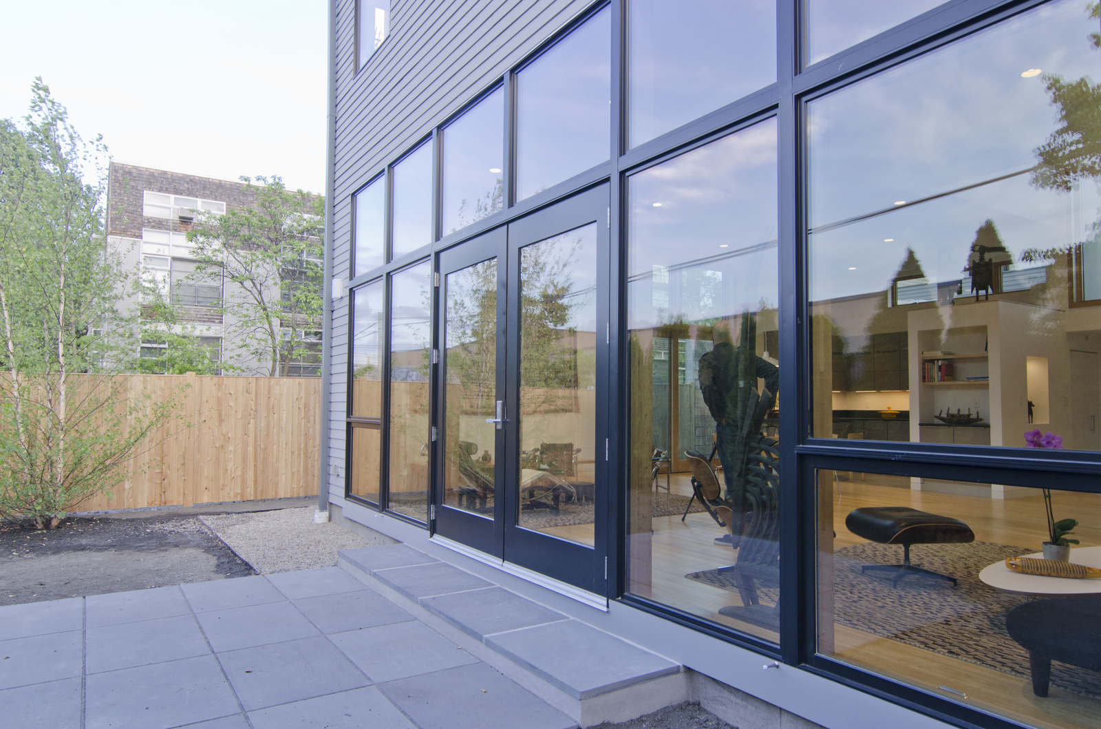 Village Street House - ethanlacy.com