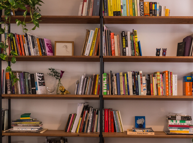 ESTANTE BIBLIOTECA - entre escalas