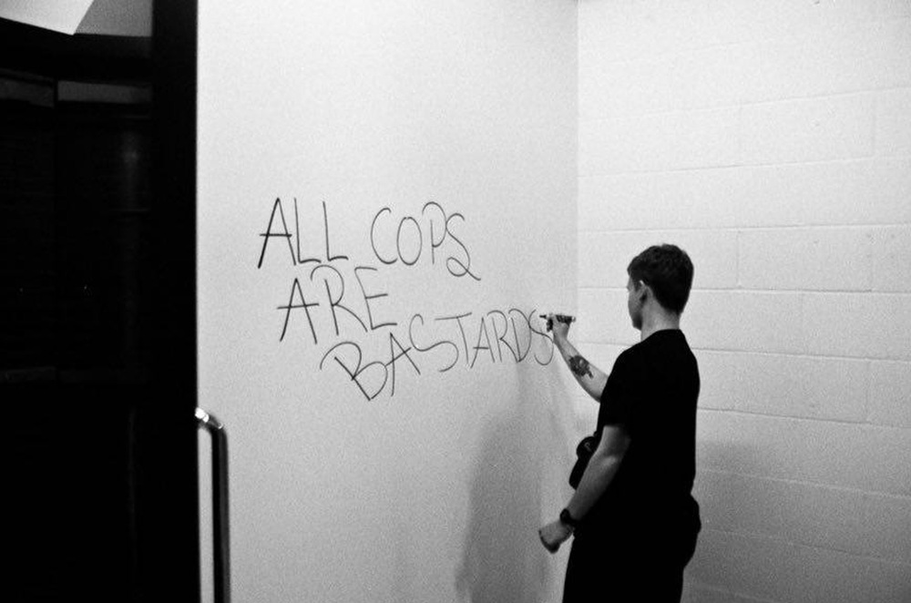 Scumtek '15 (illegal squat rave). - Amerizm