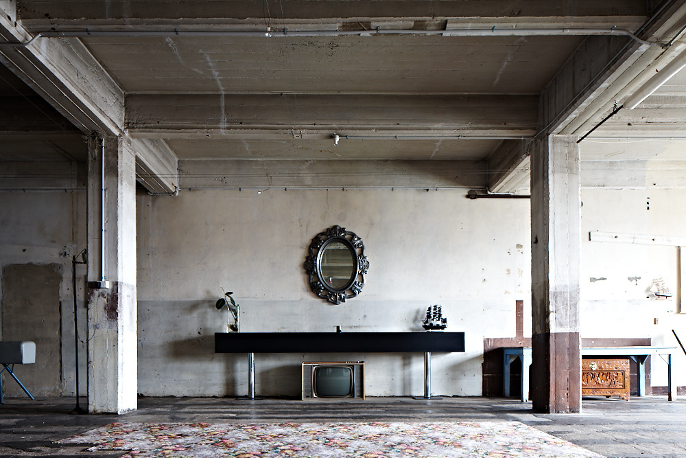 Story - Mighty Apollo Building