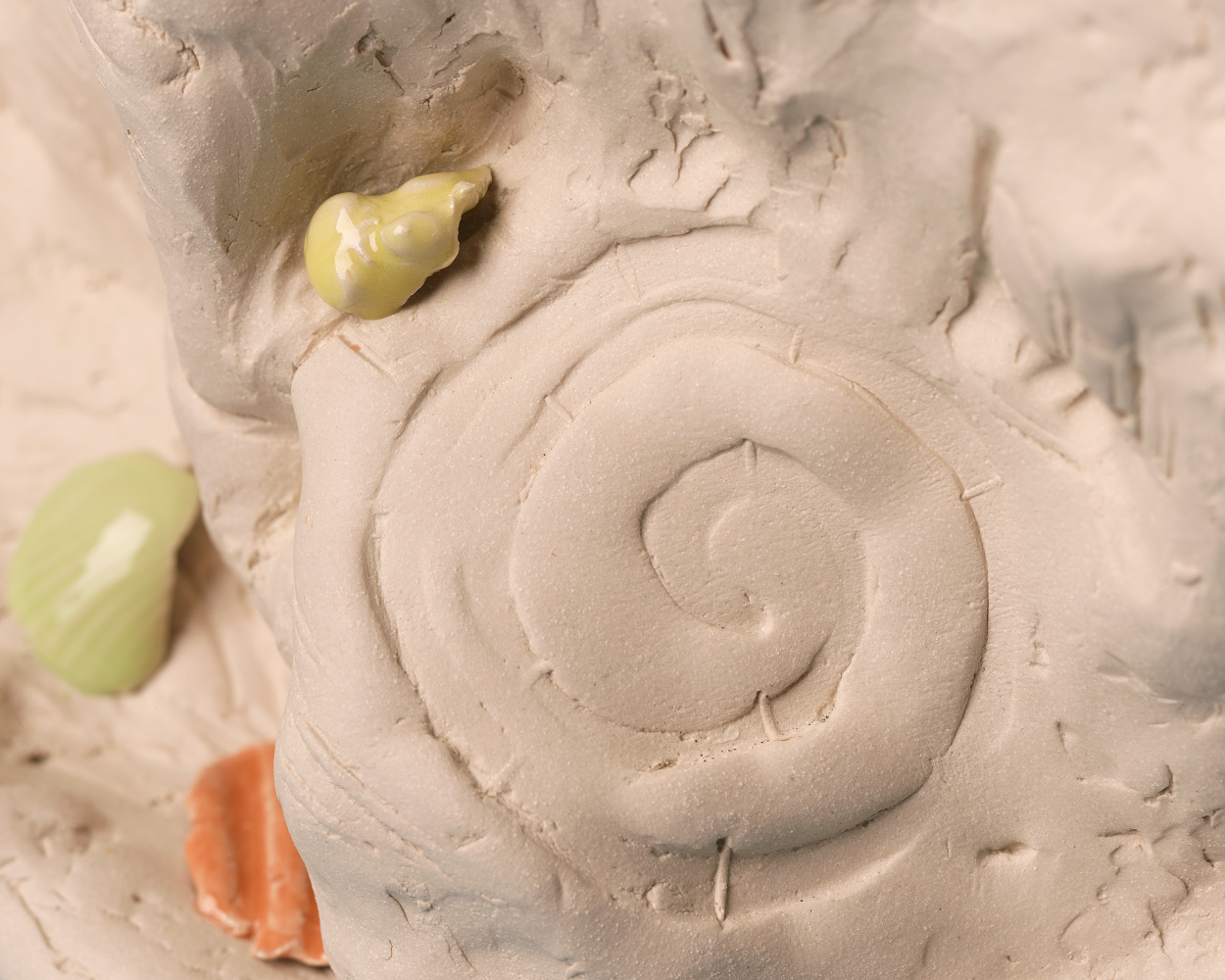 Interlocking Crystals - Jeanne Blissett Robertson